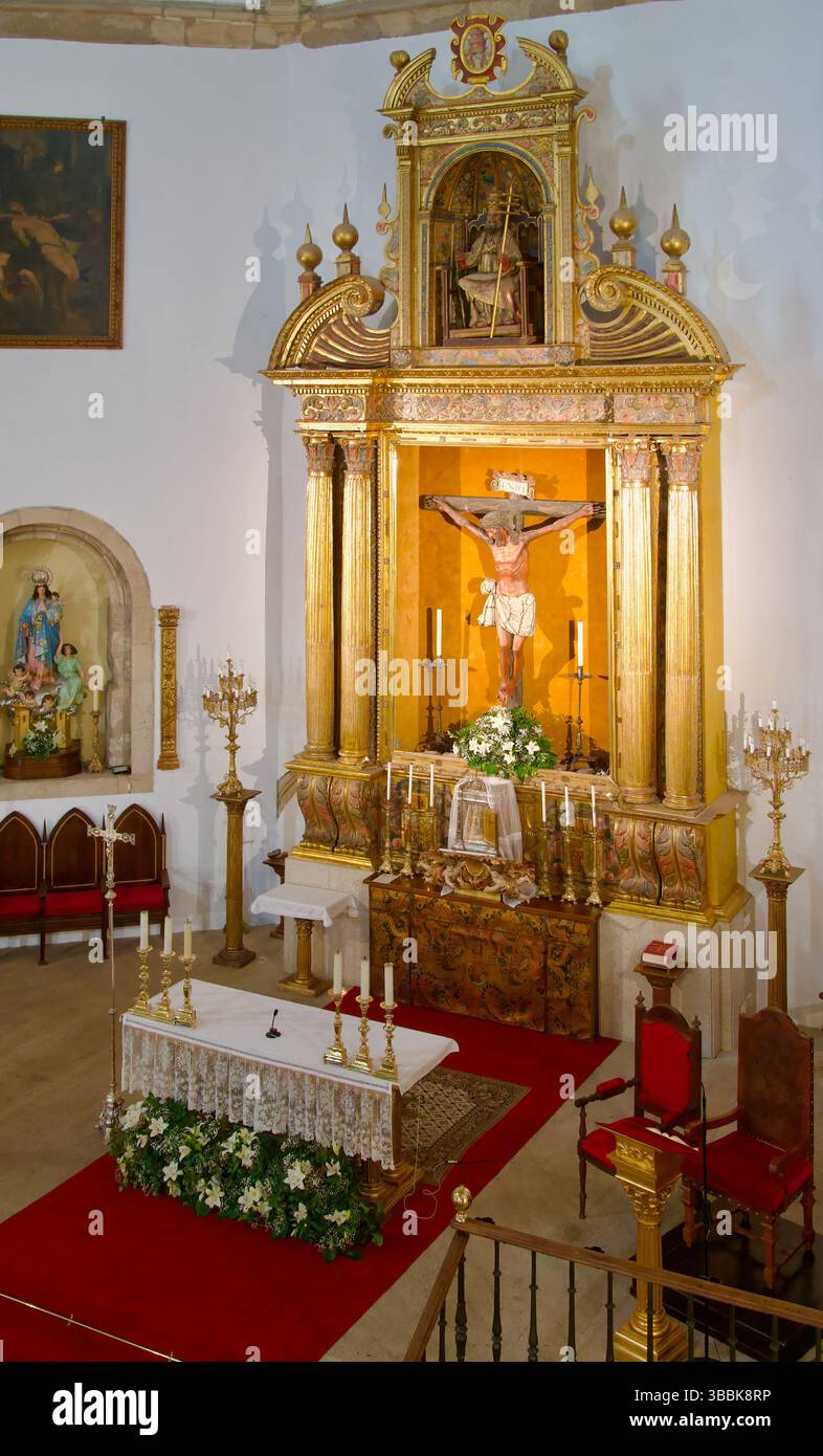 Main altar with Jesus Christ crucified in the Roman catholic iglesia de ...