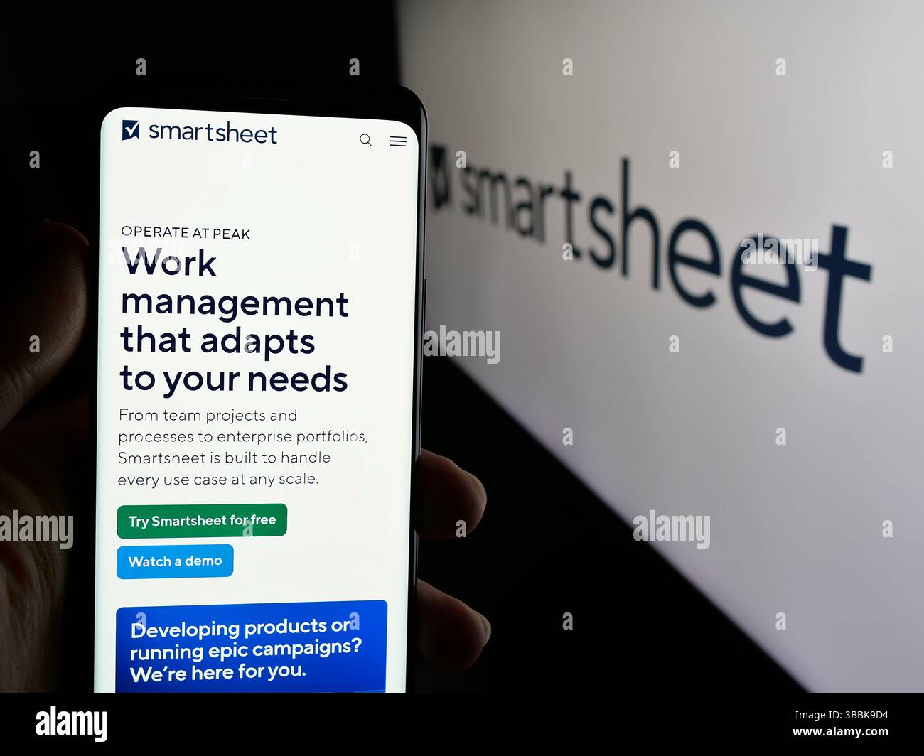 Smartsheet app hi-res stock photography and images - Alamy