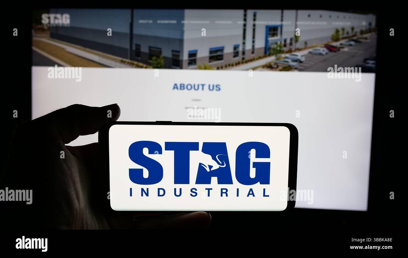 Stag industrial logo hi-res stock photography and images - Alamy