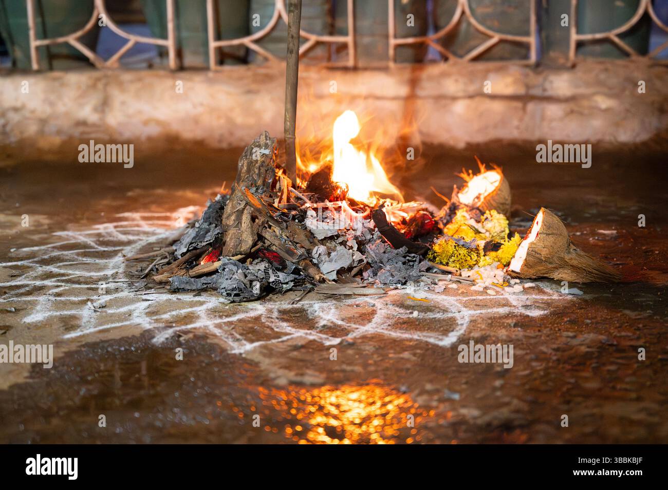 Holika Dahan, ritual bonfire and painting with colors on the evening ...
