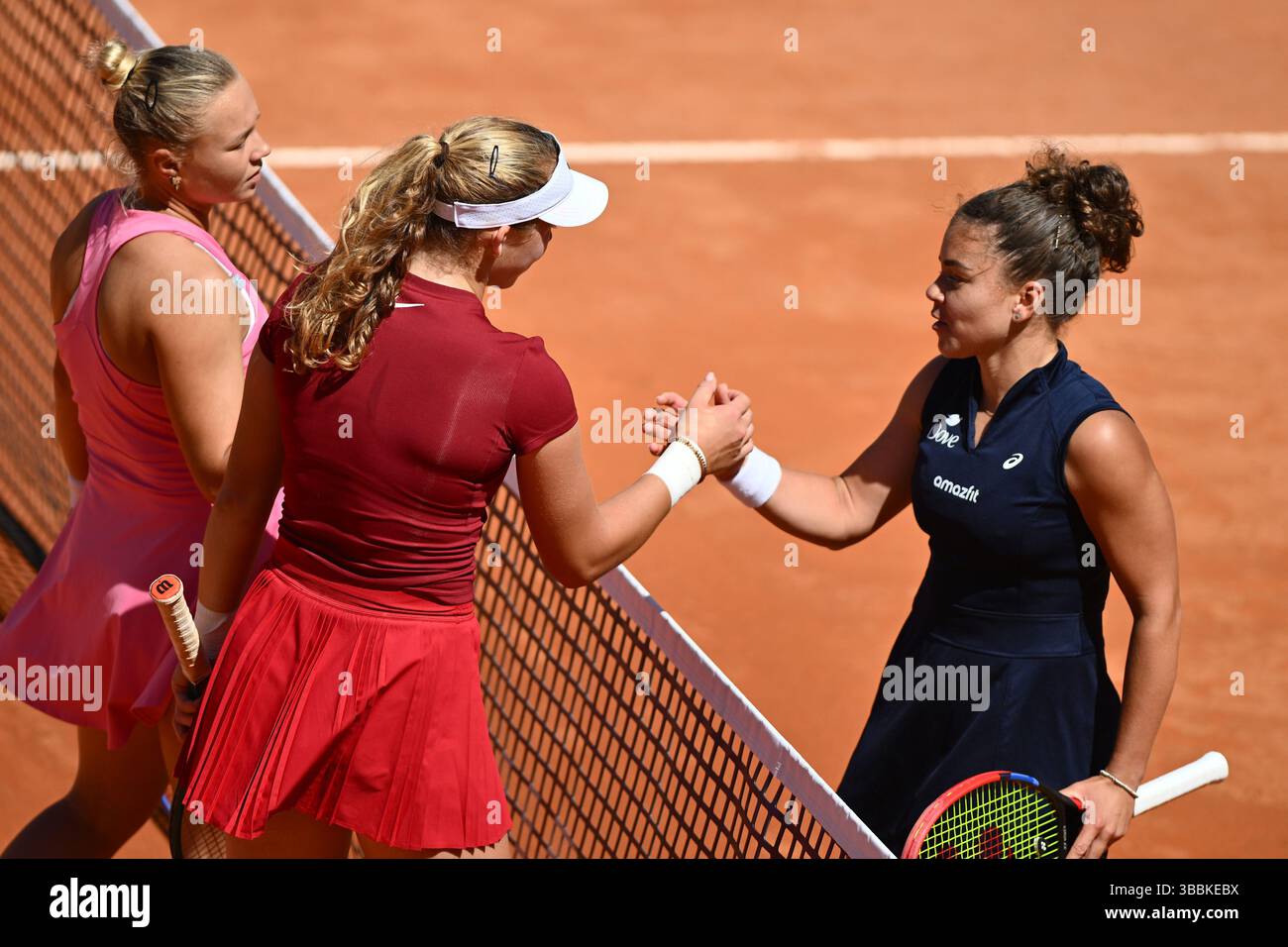 Sara Errani (ITA) and Jasmine Paolini (ITA) in action against Diana ...