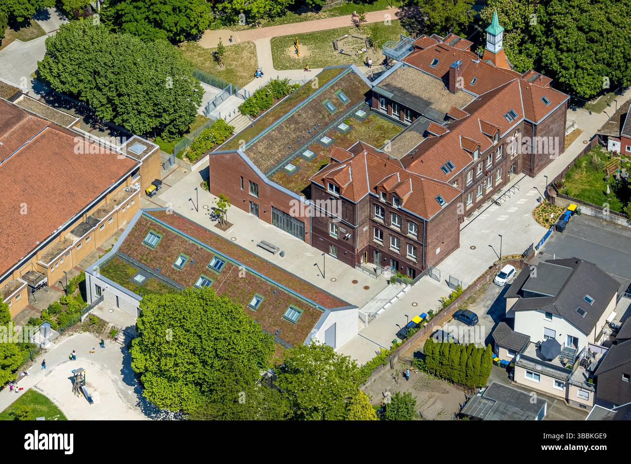 Luftbild, Schillerschule, Unna, Stadtteil Massen , Ruhrgebiet ...