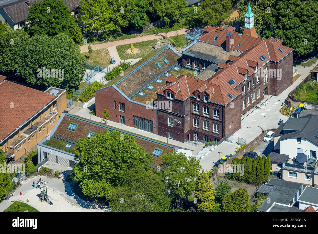 Luftbild, Schillerschule, Unna, Stadtteil Massen , Ruhrgebiet ...