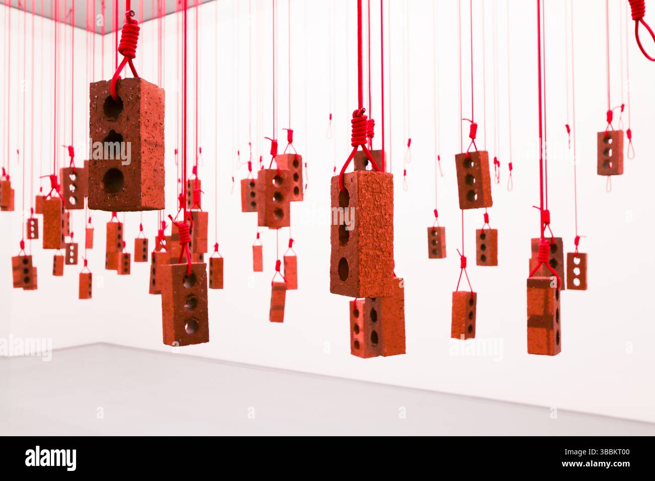 Suspended ceiling brick hi-res stock photography and images - Alamy