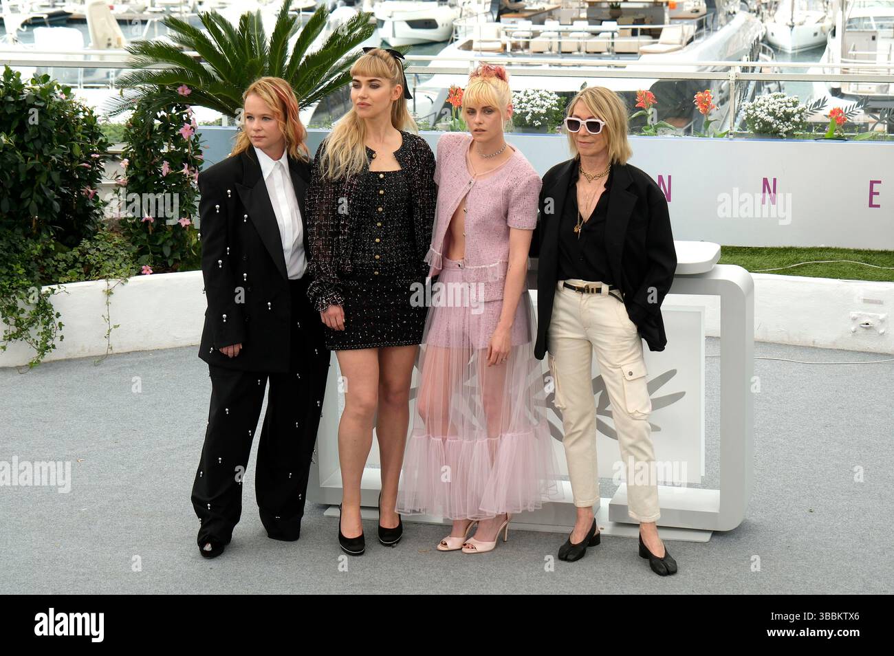 Thora Birch, Imogen Poots, Kristen Stewart und Kim Gordon beim ...