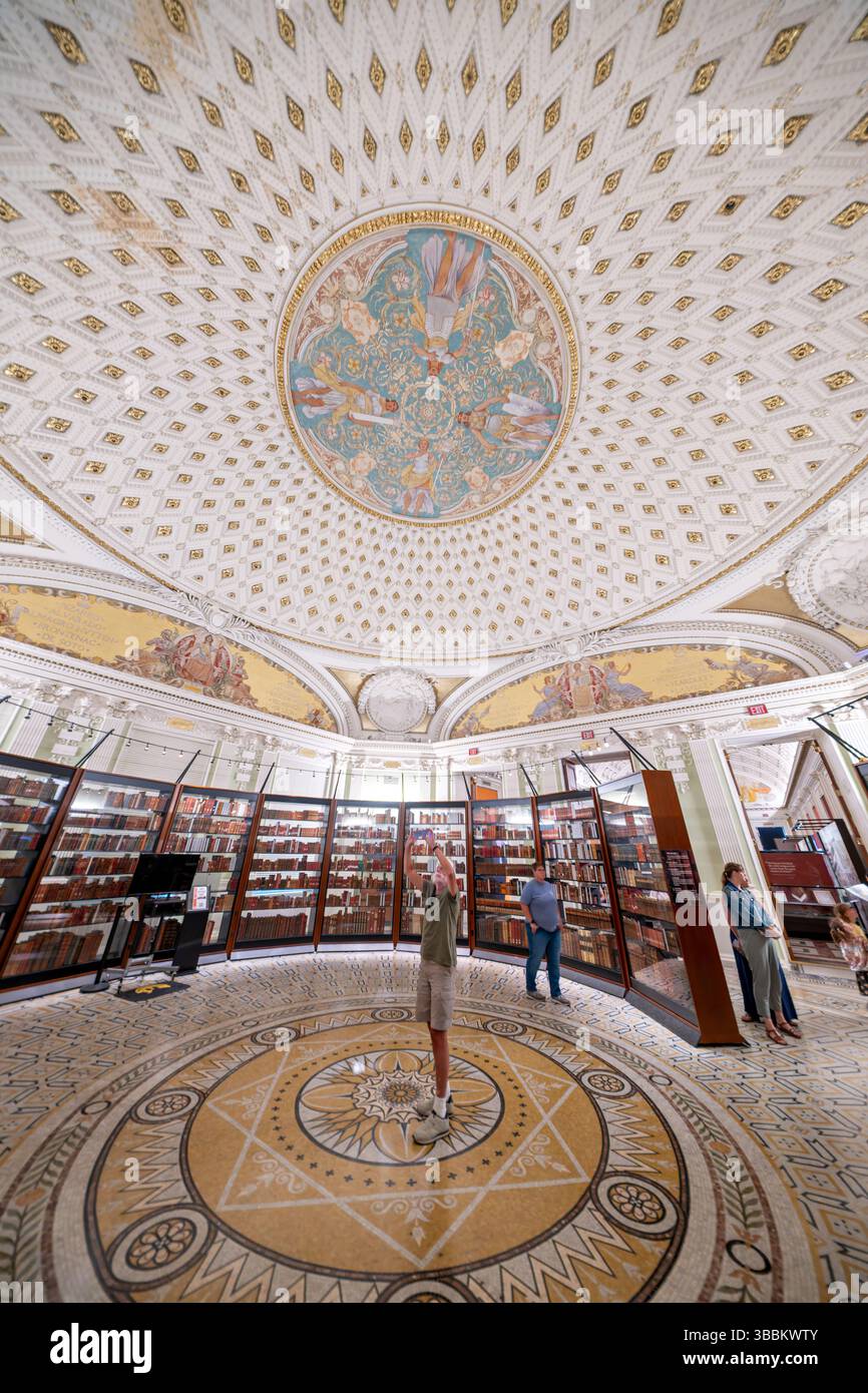 Fire in the library of congress 1851 hi-res stock photography and ...