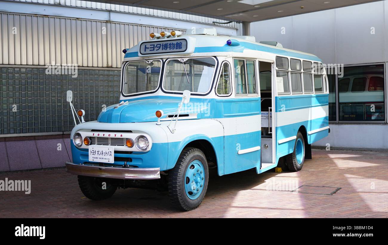 Classic Vintage Cars at the Toyota Automobile Museum, Nagoya, Japan ...