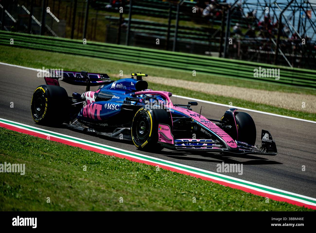 43 COLAPINTO Franco (arg), Alpine F1 Team A525, action during the ...