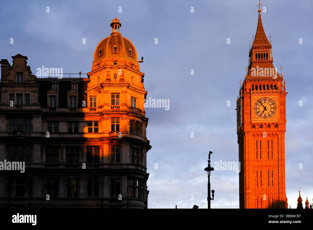 Views of London's Big Ben and Parliament Buildings in sunset colors Stock Photo - Alamy