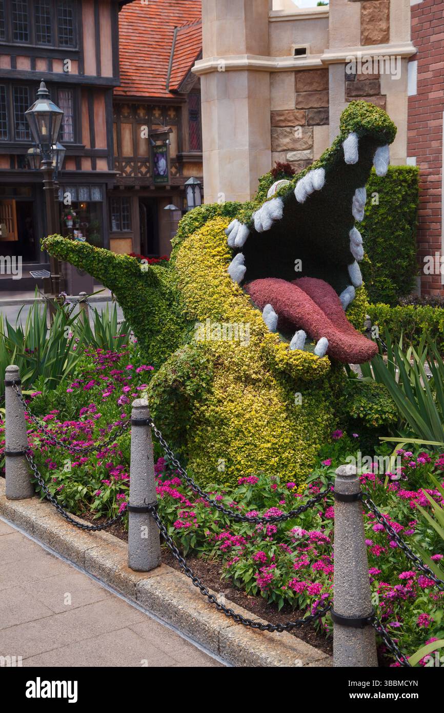 The Aligator topiary and castle at the United Kingdom pavillon at Epcot ...