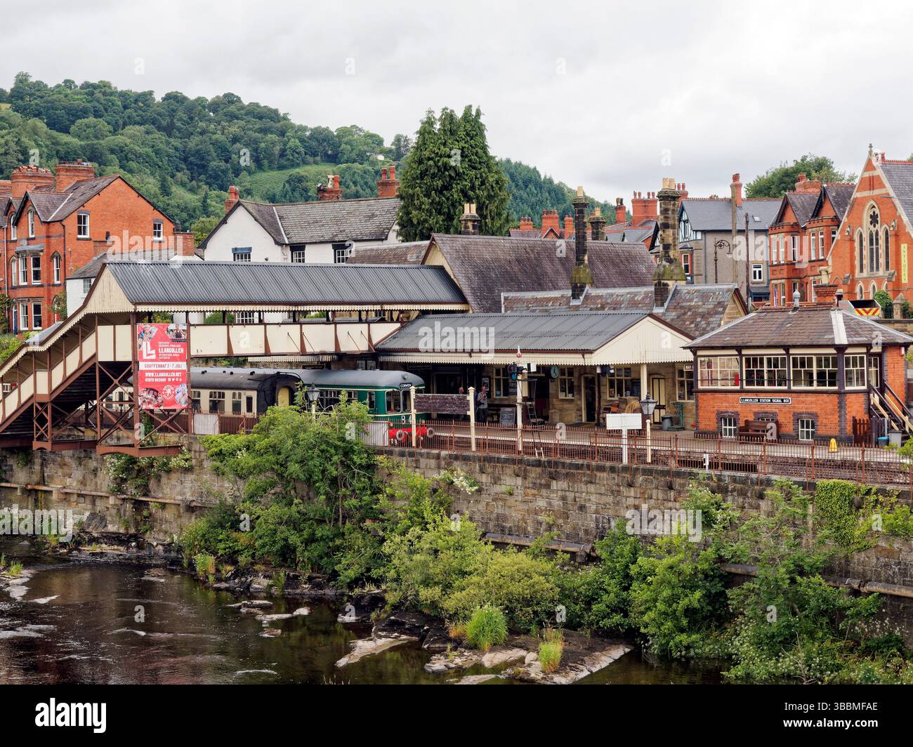 Llangollen railway station, main station of the Llangollen Railway ...