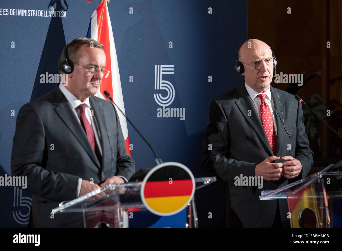 Boris Pistorius, German Minister of Defence and John Healey, British ...