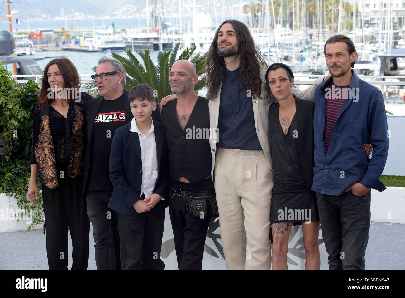 CANNES, FRANCE - MAY 16: Tonin Janvier, Jade Oukid, Óliver Laxe ...