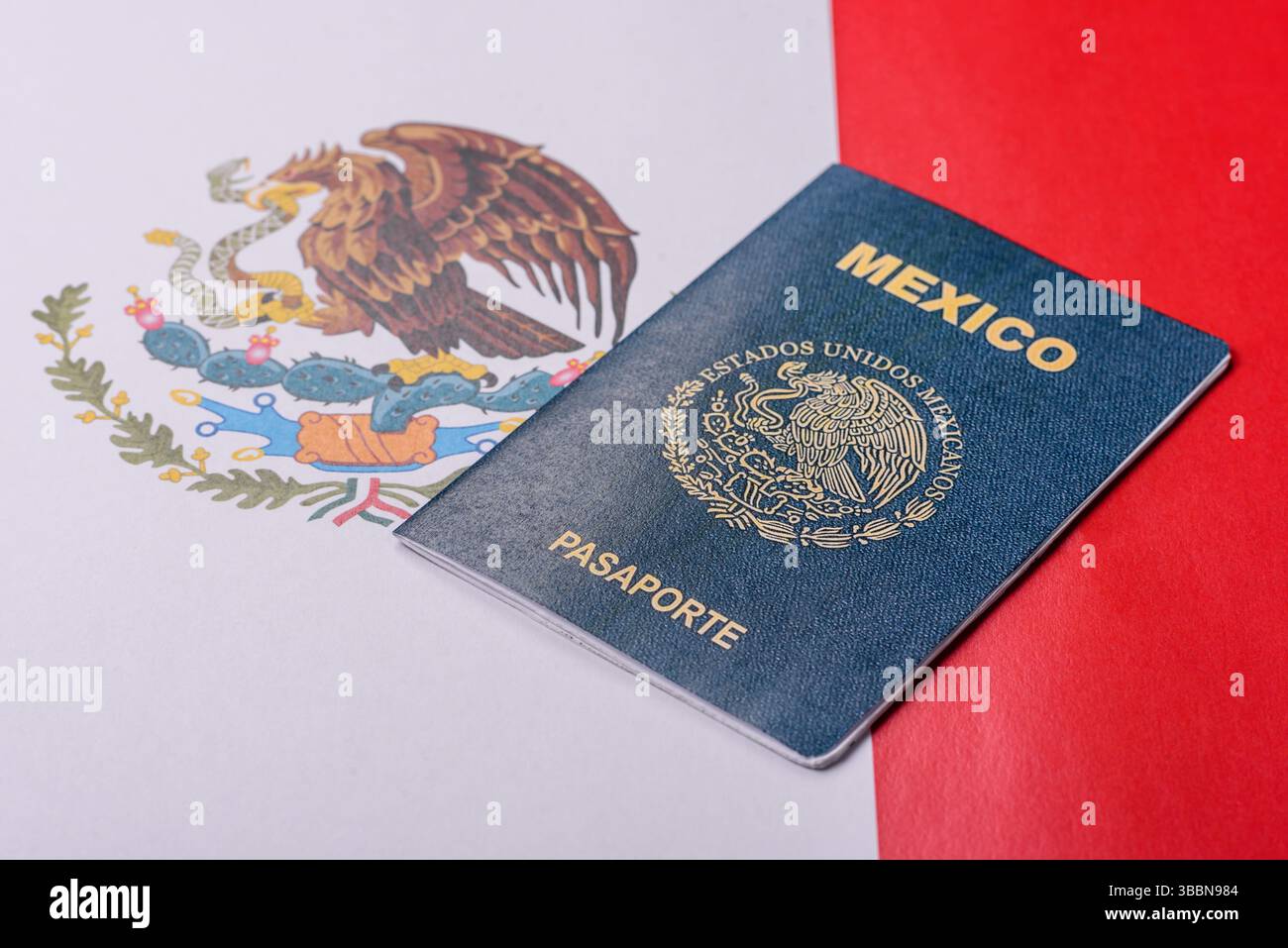 Mexican passport for travelling, flying and doing business. Mexico ...