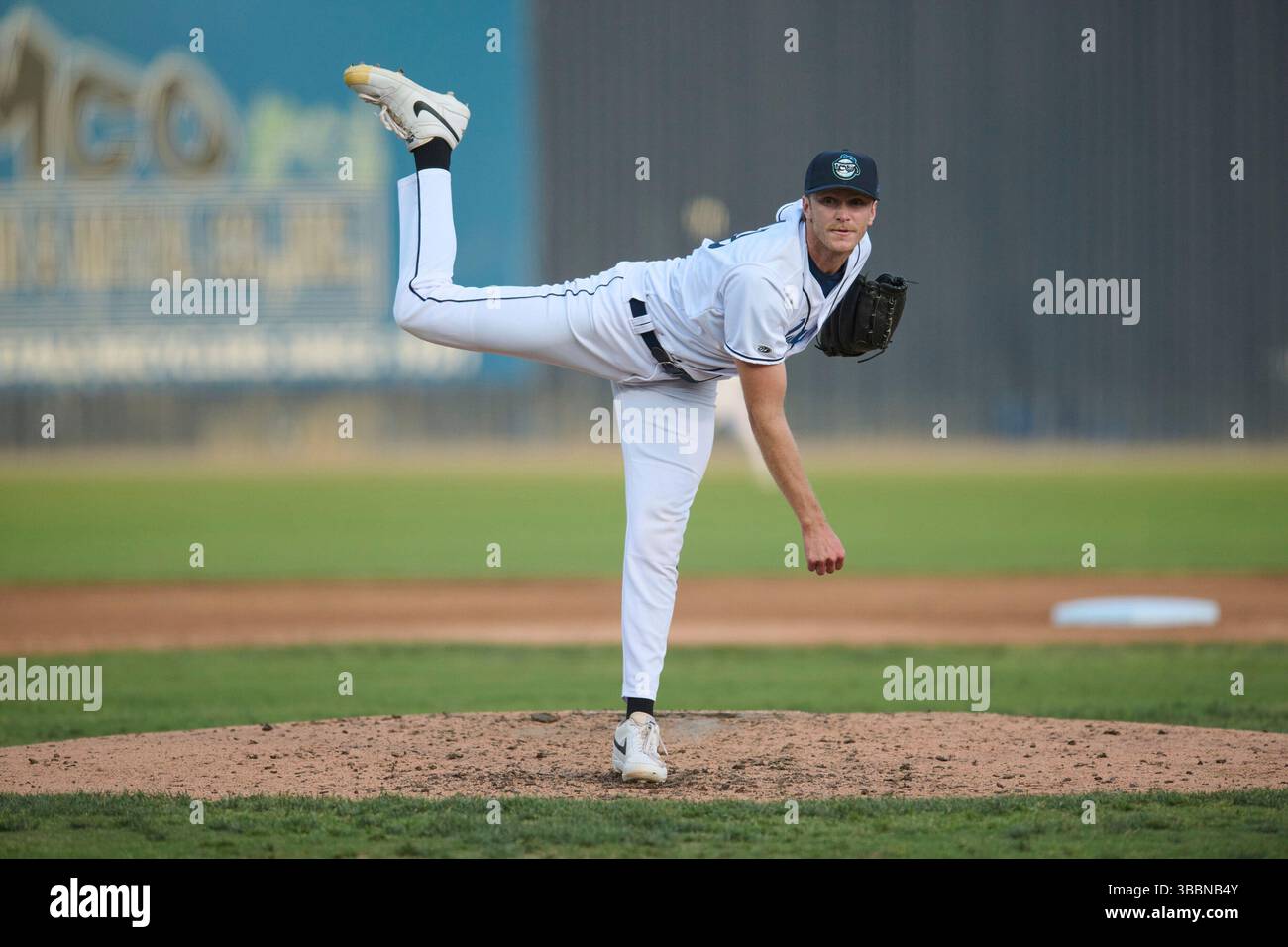 Asheville Tourists pitcher Garrett Apker (39) delivers a pitch during a game against the ...