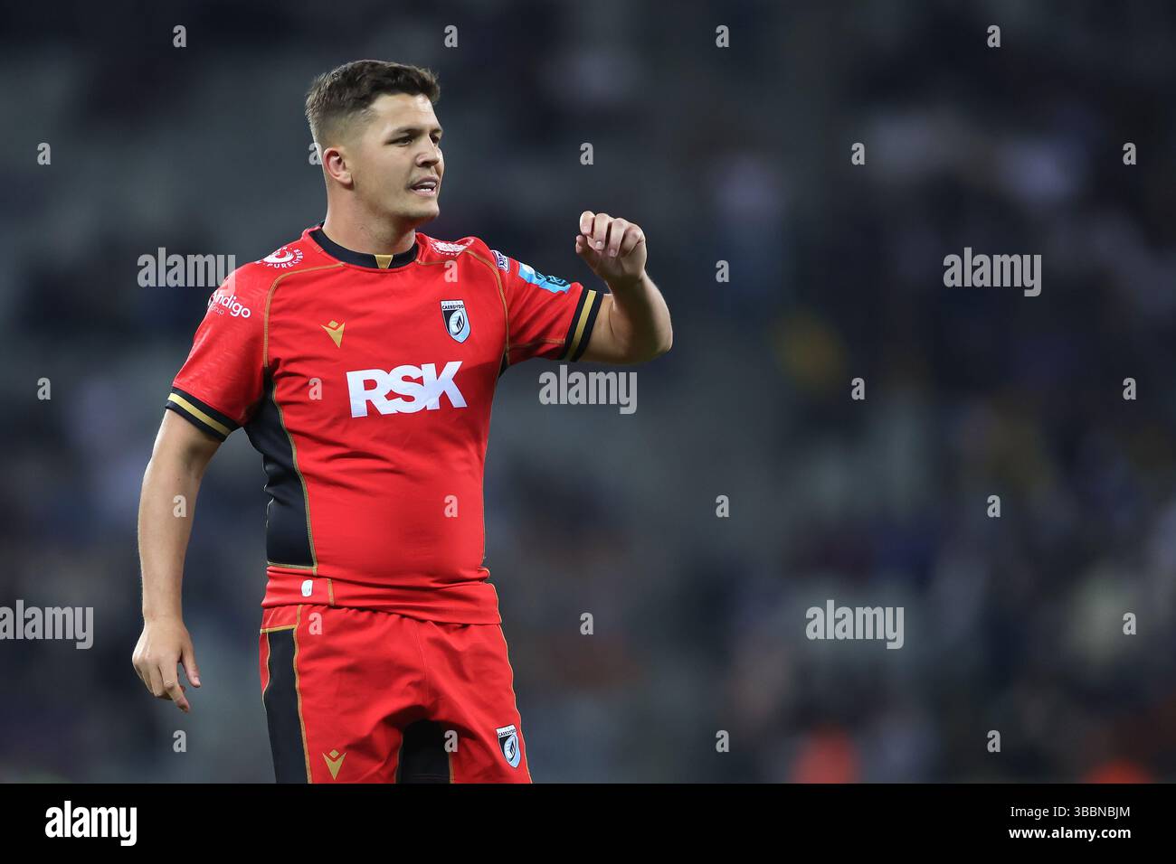 CAPE TOWN, SOUTH AFRICA - MAY 16: Callum Sheedy of Cardiff Rugby during ...