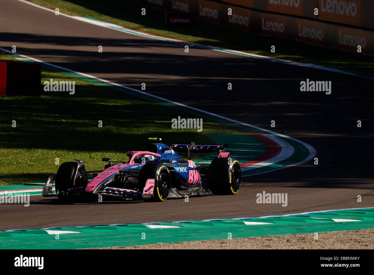 43 COLAPINTO Franco (arg), Alpine F1 Team A525, action during the ...