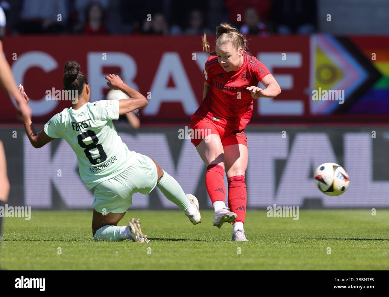 Munich, Deutschland. 11th May, 2025. firo: 11.05.2025, Football ...