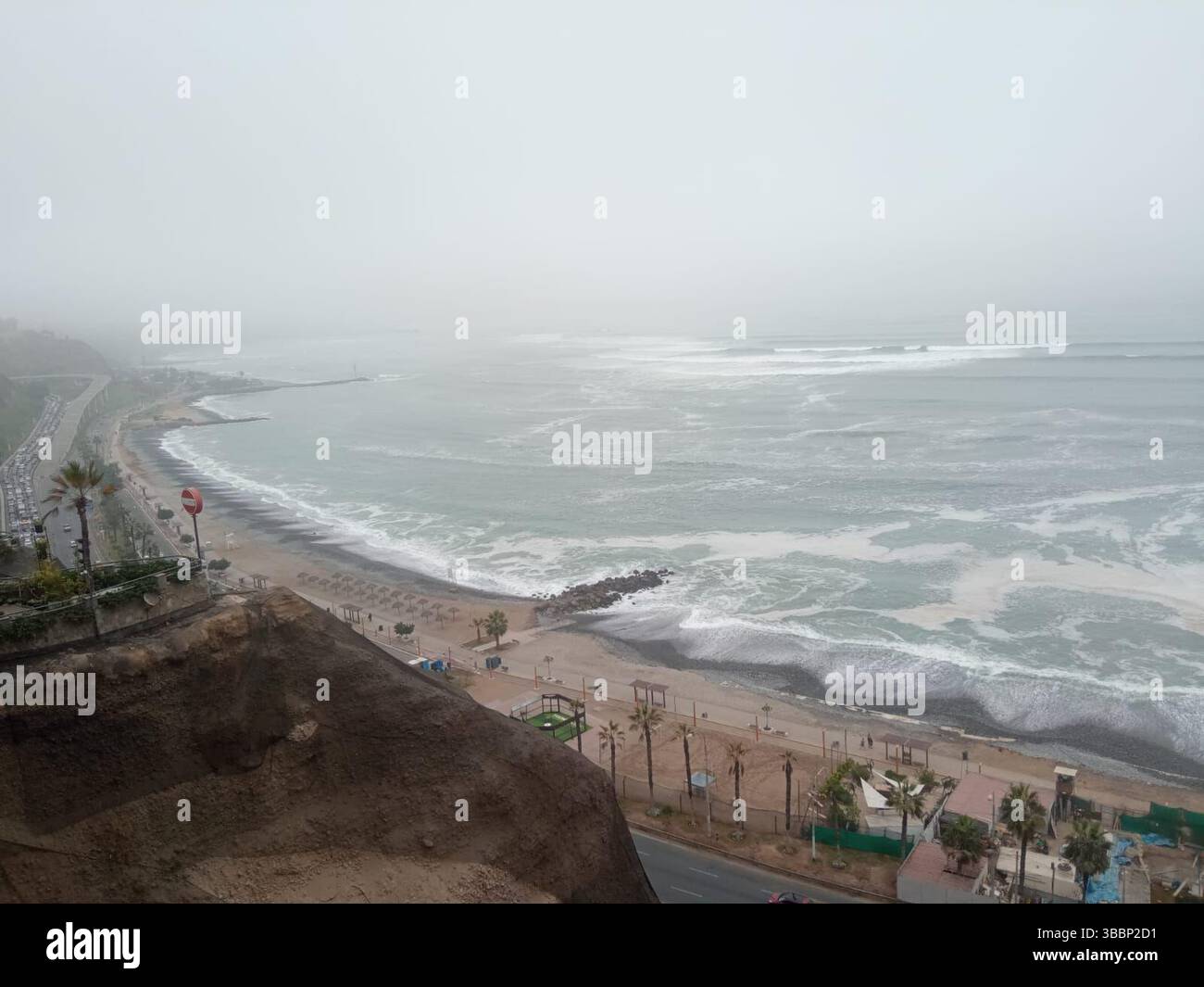 Lima, Miraflores, Peru. 16th May, 2025. Lima(pe), 05/16/2025-climatempo ...
