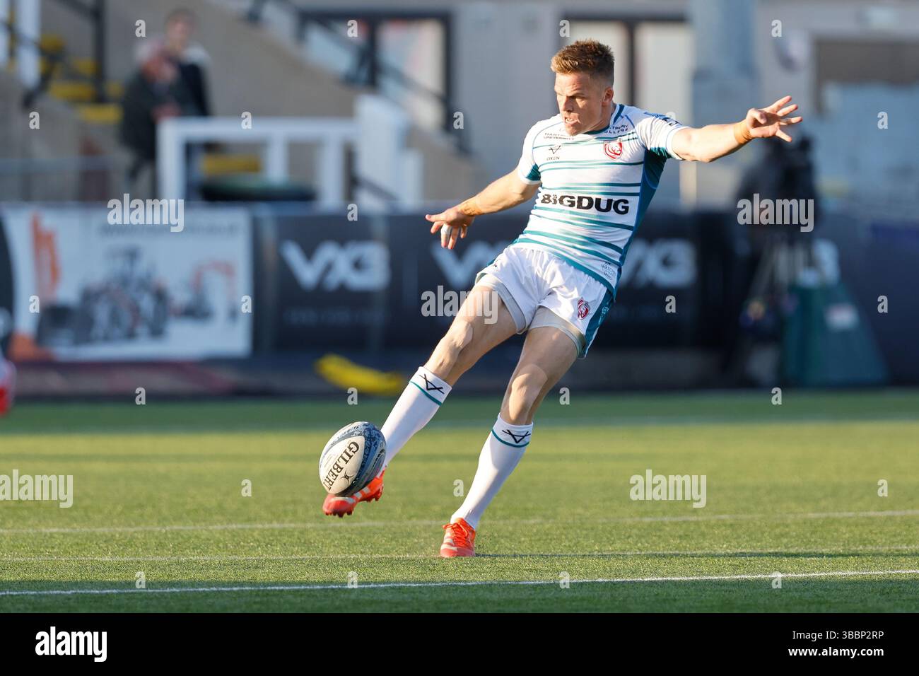 Newcastle, Gbr. 21st Dec, 2024. Gareth Anscombe of Gloucester Rugby ...
