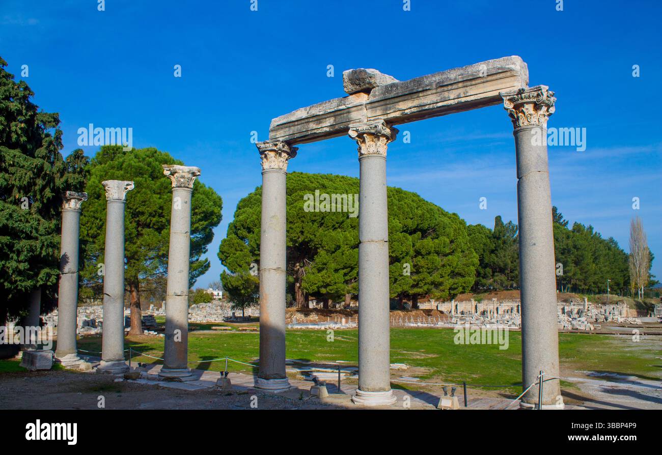 Ancient antique city of Efes, Ephesus in Turkey. Celsus library ruin in ...
