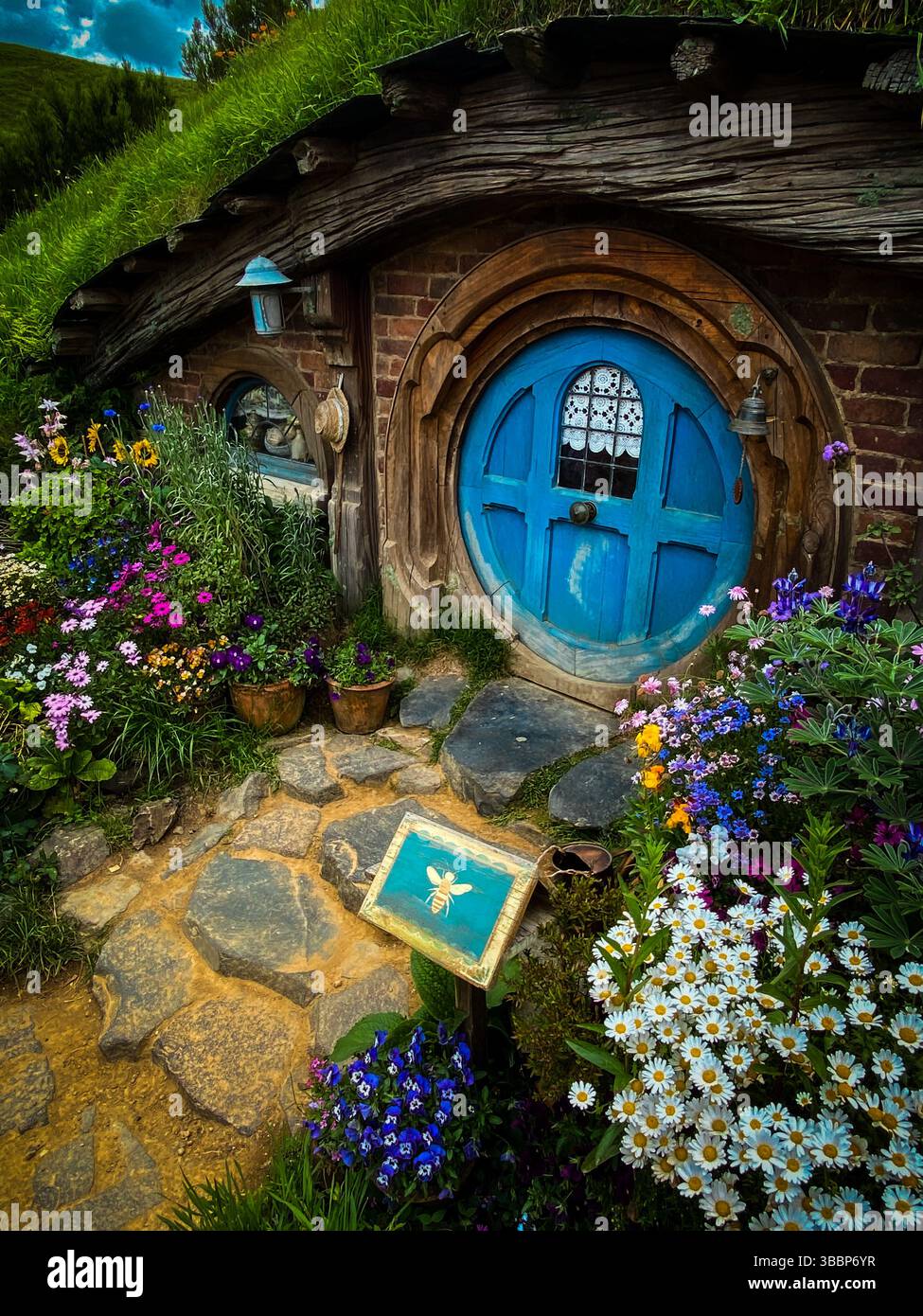 Inspirational planting and garden designs around the Hobbiton film set ...