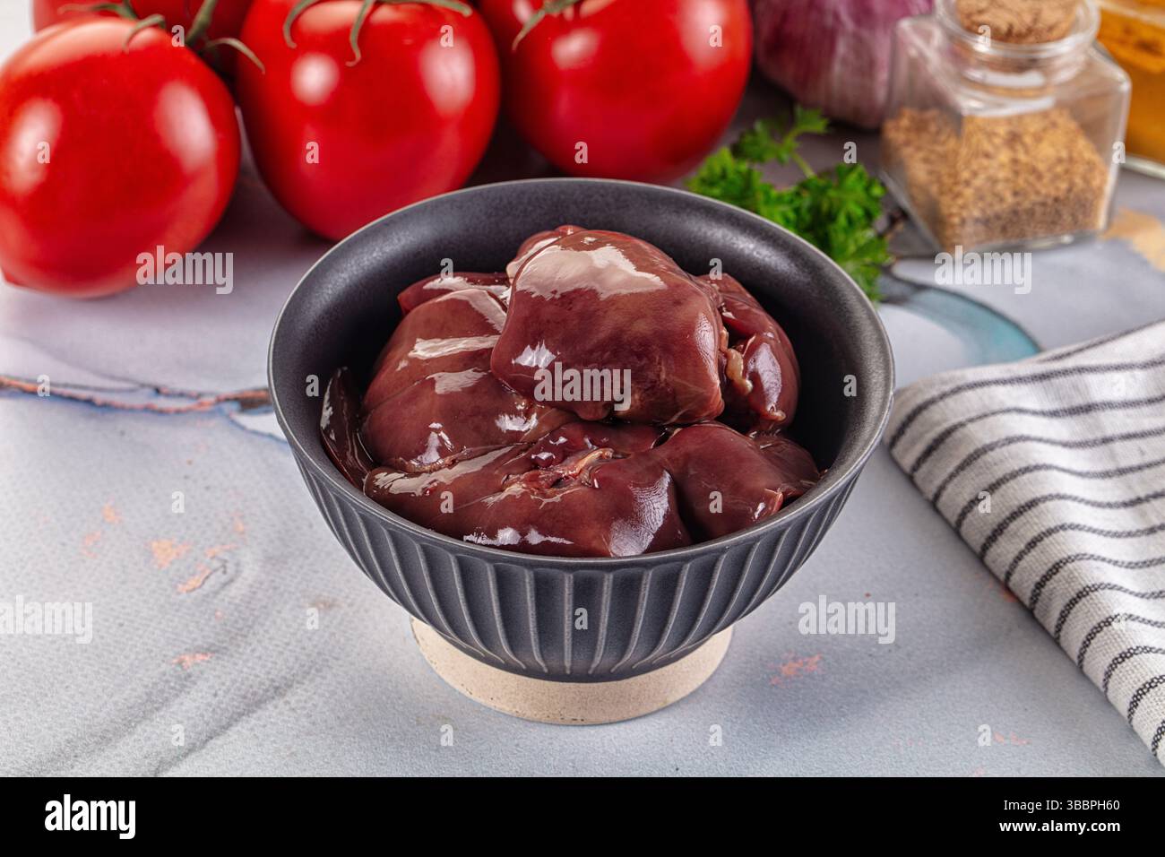 Raw chicken liver offal for cooking Stock Photo - Alamy
