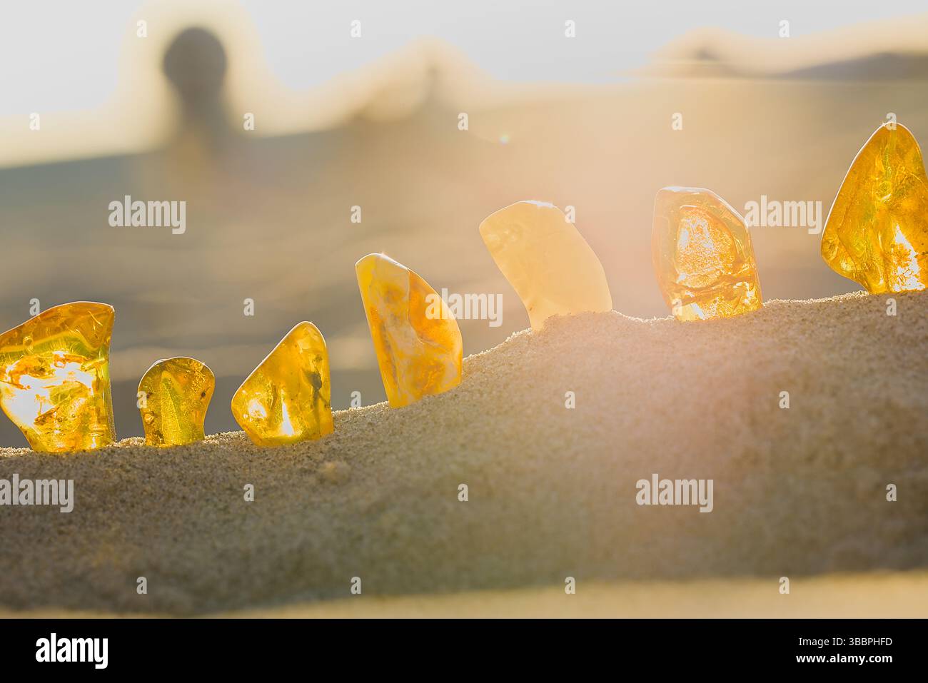 Amber beach lighting hi-res stock photography and images - Alamy