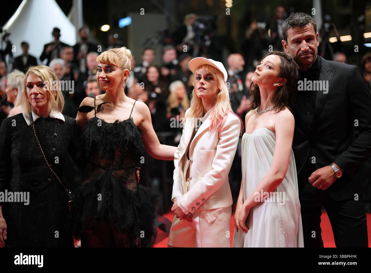 Kim Gordon, from left, Imogen Poots, Kristen Stewart, Esme Creed-Miles ...