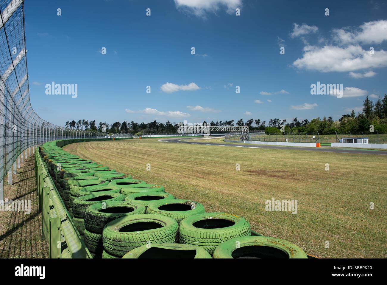 Hockenheim, Germany. 15th May, 2025. Blue skies and sunshine over the ...
