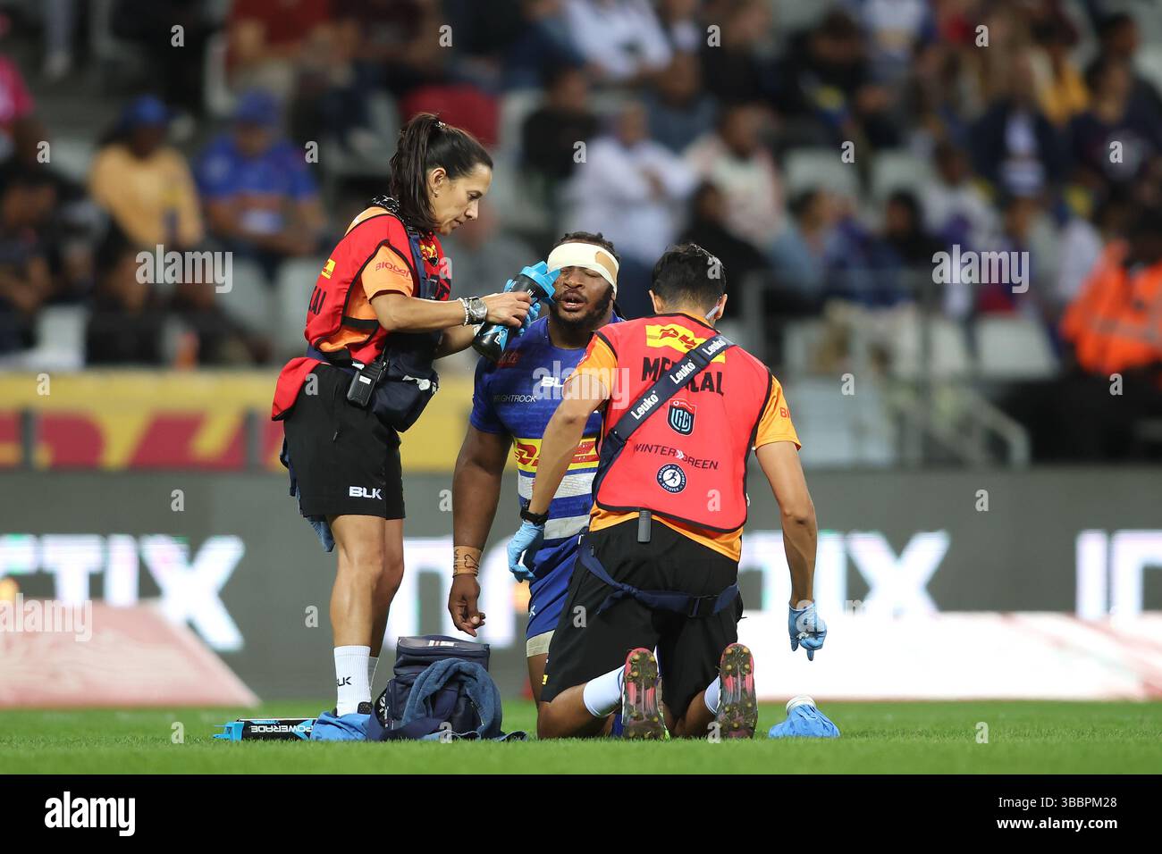 CAPE TOWN, SOUTH AFRICA - MAY 16: Joseph Dweba of DHL Stormers receives ...