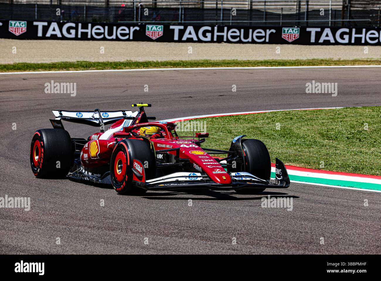 Lewis Hamilton (GBR) - Scuderia Ferrari - Ferrari SF-25 - Ferrari ...
