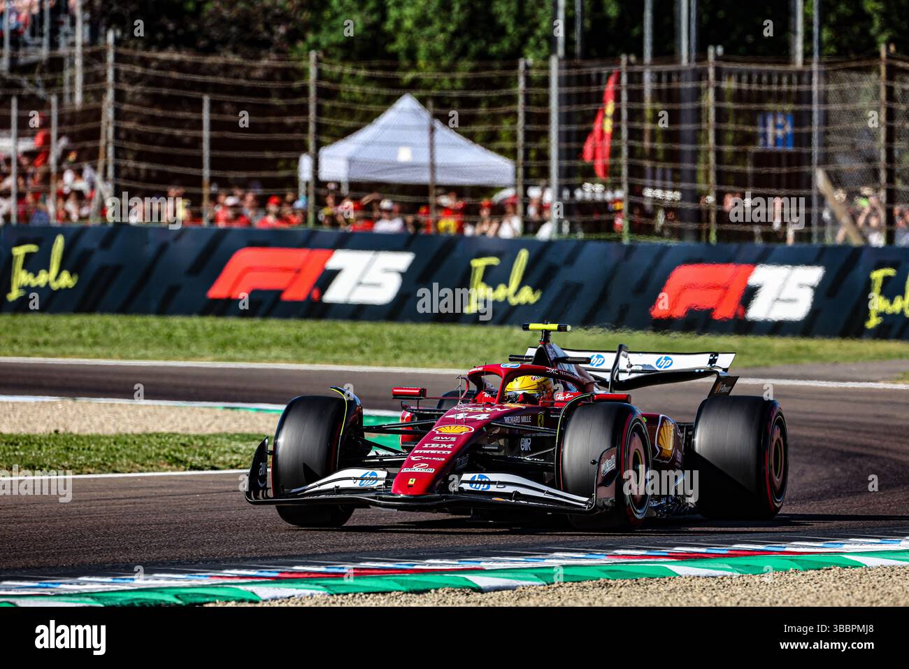 Lewis Hamilton (GBR) - Scuderia Ferrari - Ferrari SF-25 - Ferrari ...
