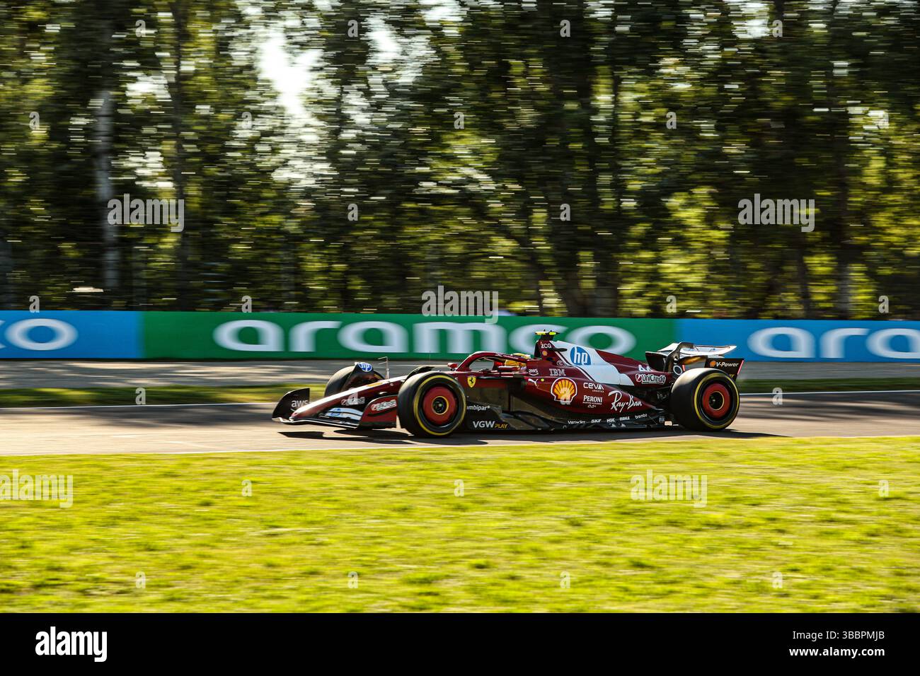 Lewis Hamilton (GBR) - Scuderia Ferrari - Ferrari SF-25 - Ferrari ...