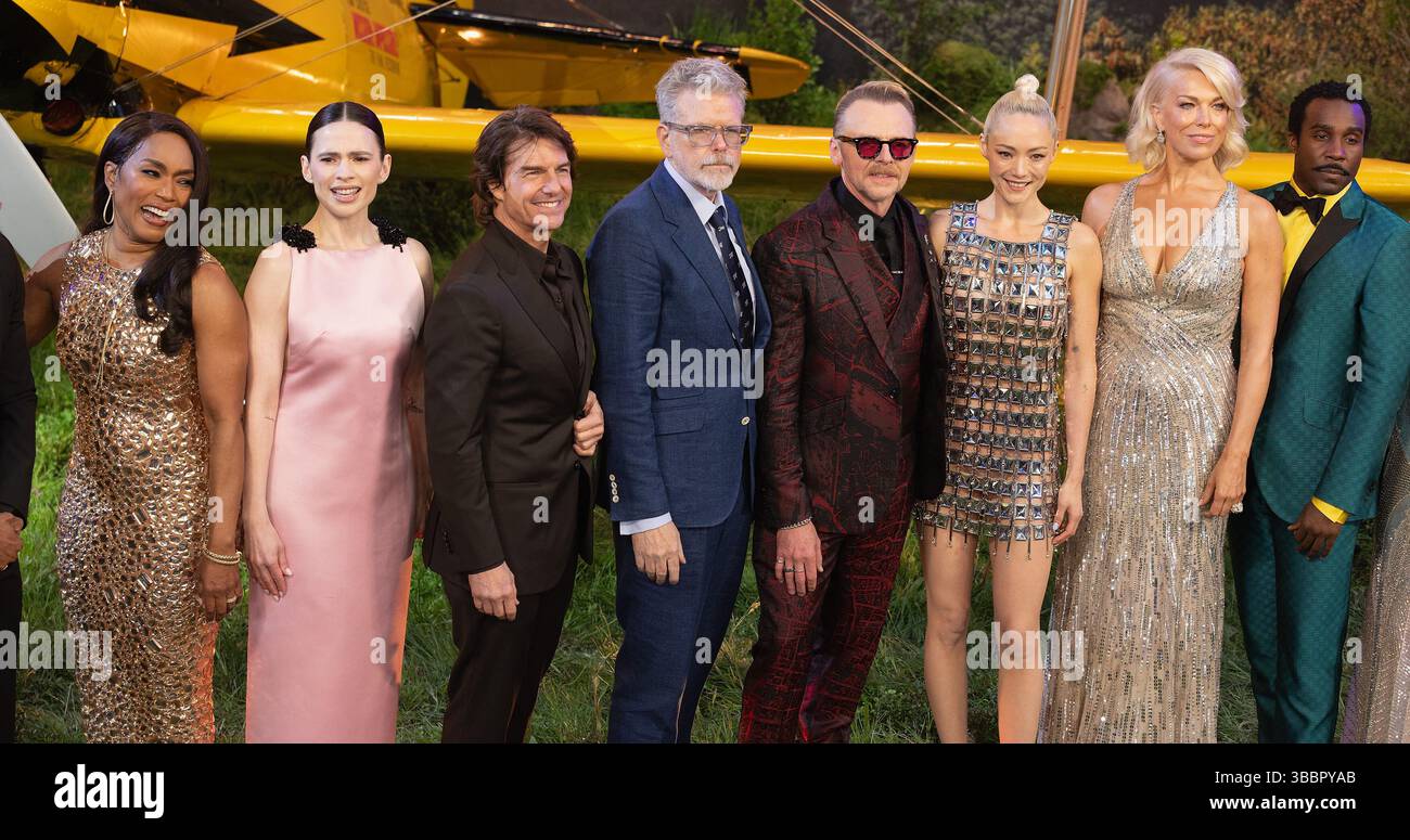 London, UK. 15 May, 2025. Angela Bassett, Hayley Atwell, Tom Cruise ...