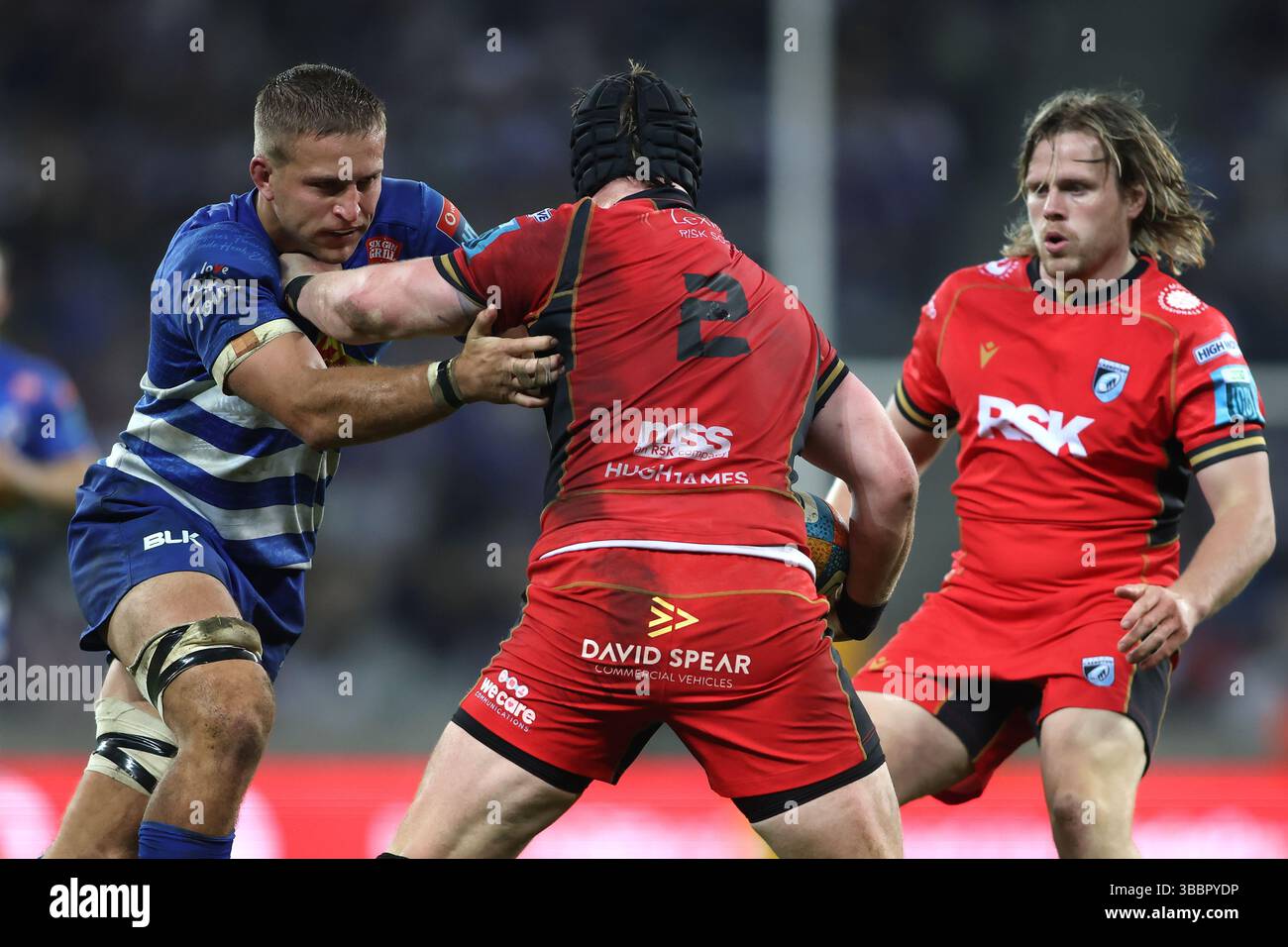 CAPE TOWN, SOUTH AFRICA - MAY 16: Marcel Theunissen of DHL Stormers ...