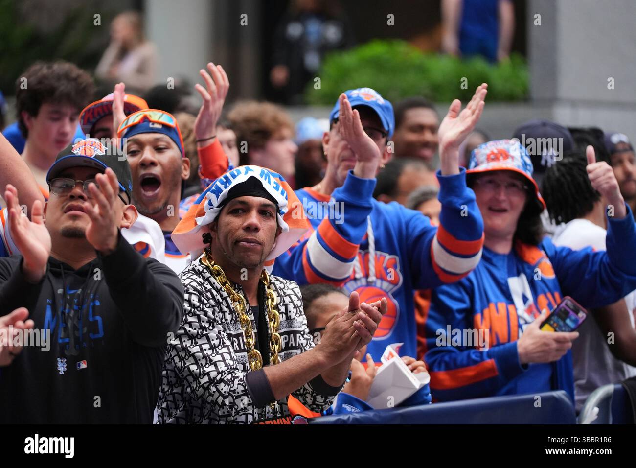 New York Knicks fans enjoy the New York Block Party outside Madison ...