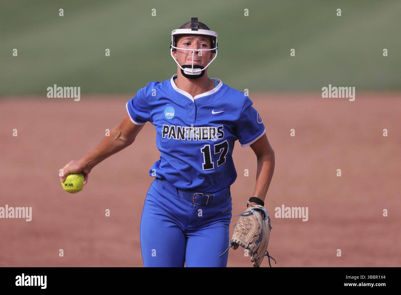 Eastern Illinois pitcher Karlie McKenzie (17) throws against Texas ...