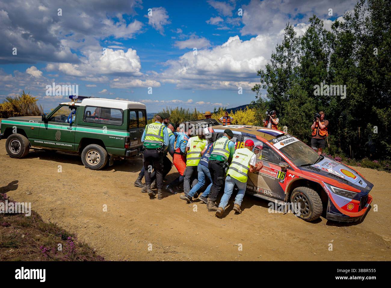 16 Adrien FOURMAUX, Alexandre CORIA, Hyundai I20 Rally1, action ...