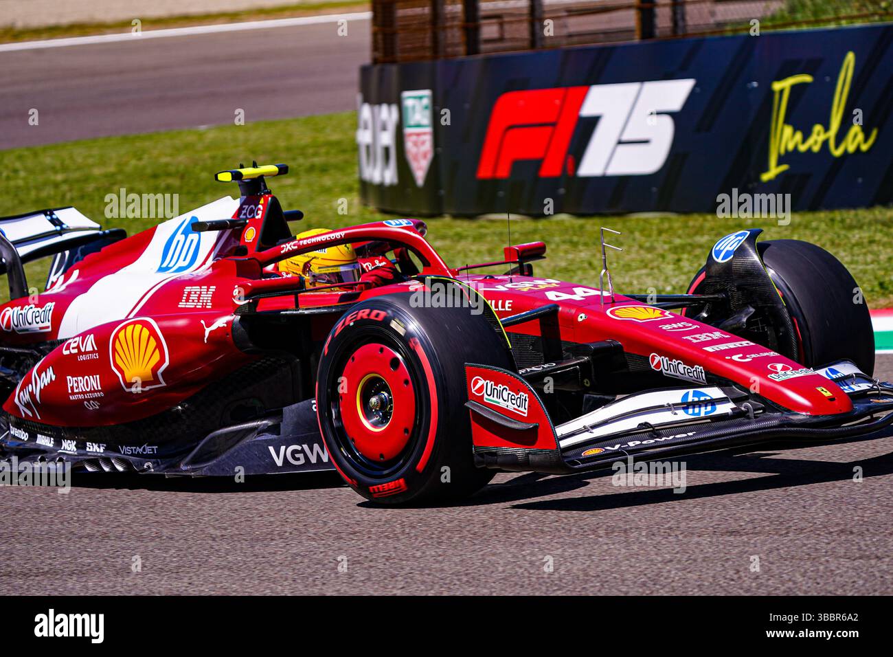 Lewis Hamilton (GBR) - Scuderia Ferrari - Ferrari SF-25 - Ferrari ...