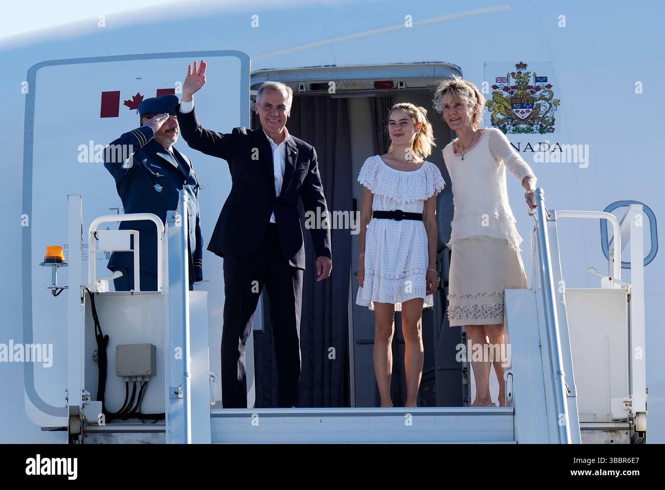 Ottawa, Canada. 16th May, 2025. Prime Minister Mark Carney boards a ...