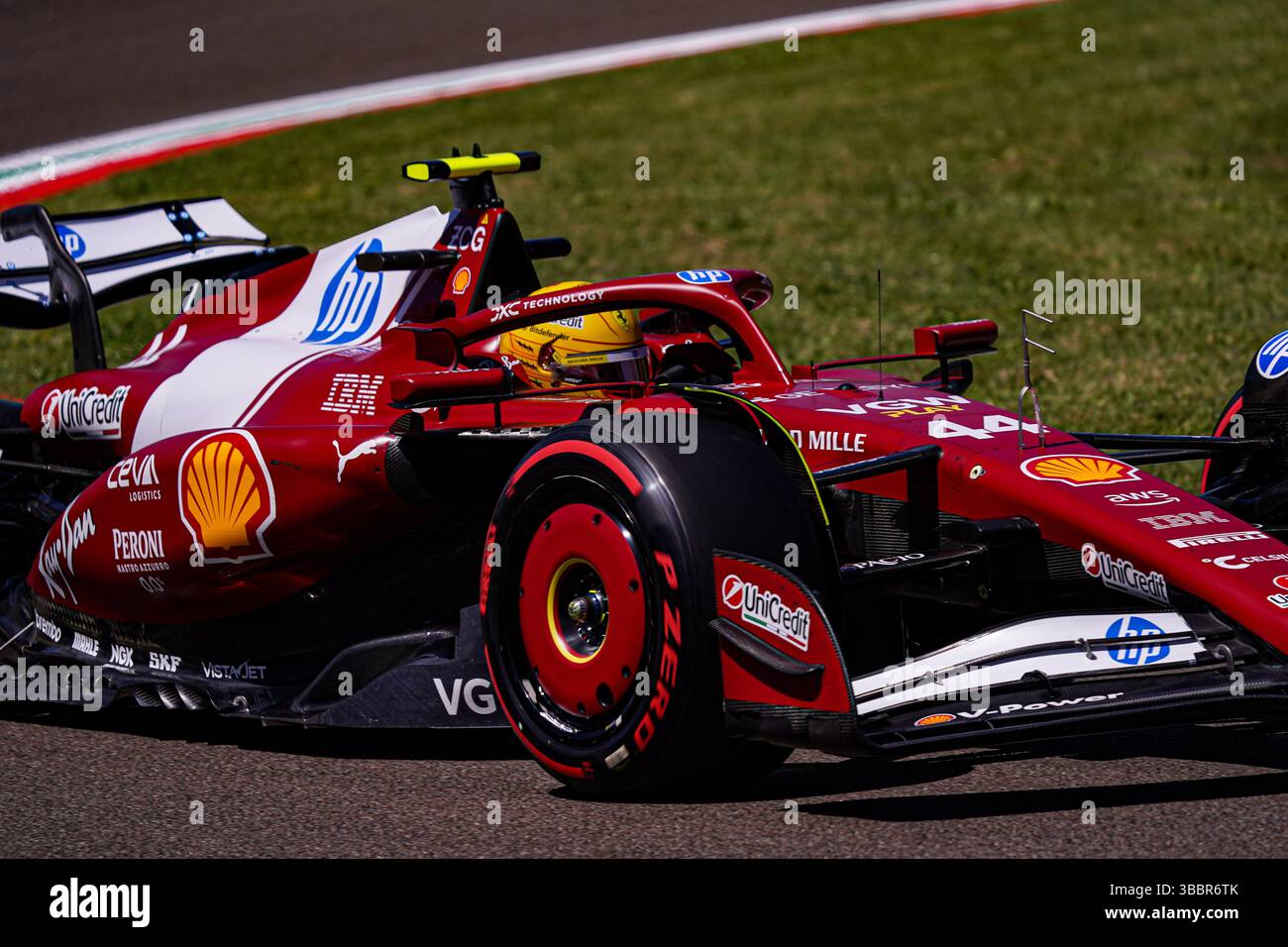 Lewis Hamilton (GBR) - Scuderia Ferrari - Ferrari SF-25 - Ferrari ...