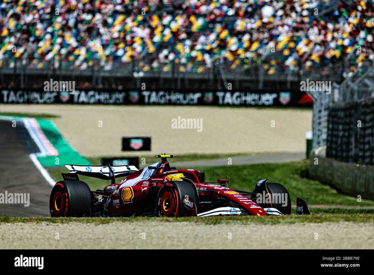 Lewis Hamilton (GBR) - Scuderia Ferrari - Ferrari SF-25 - Ferrari ...