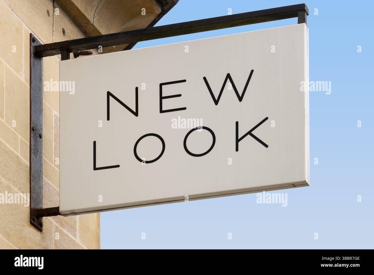 New Look retail clothing store logo - British mens and womens high ...