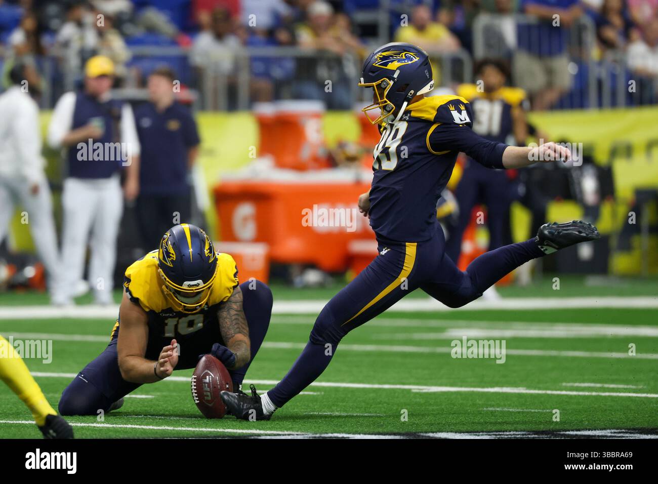 SAN ANTONIO, TX - MAY 16: Memphis Showboats kicker Matt Coghlin (49 ...
