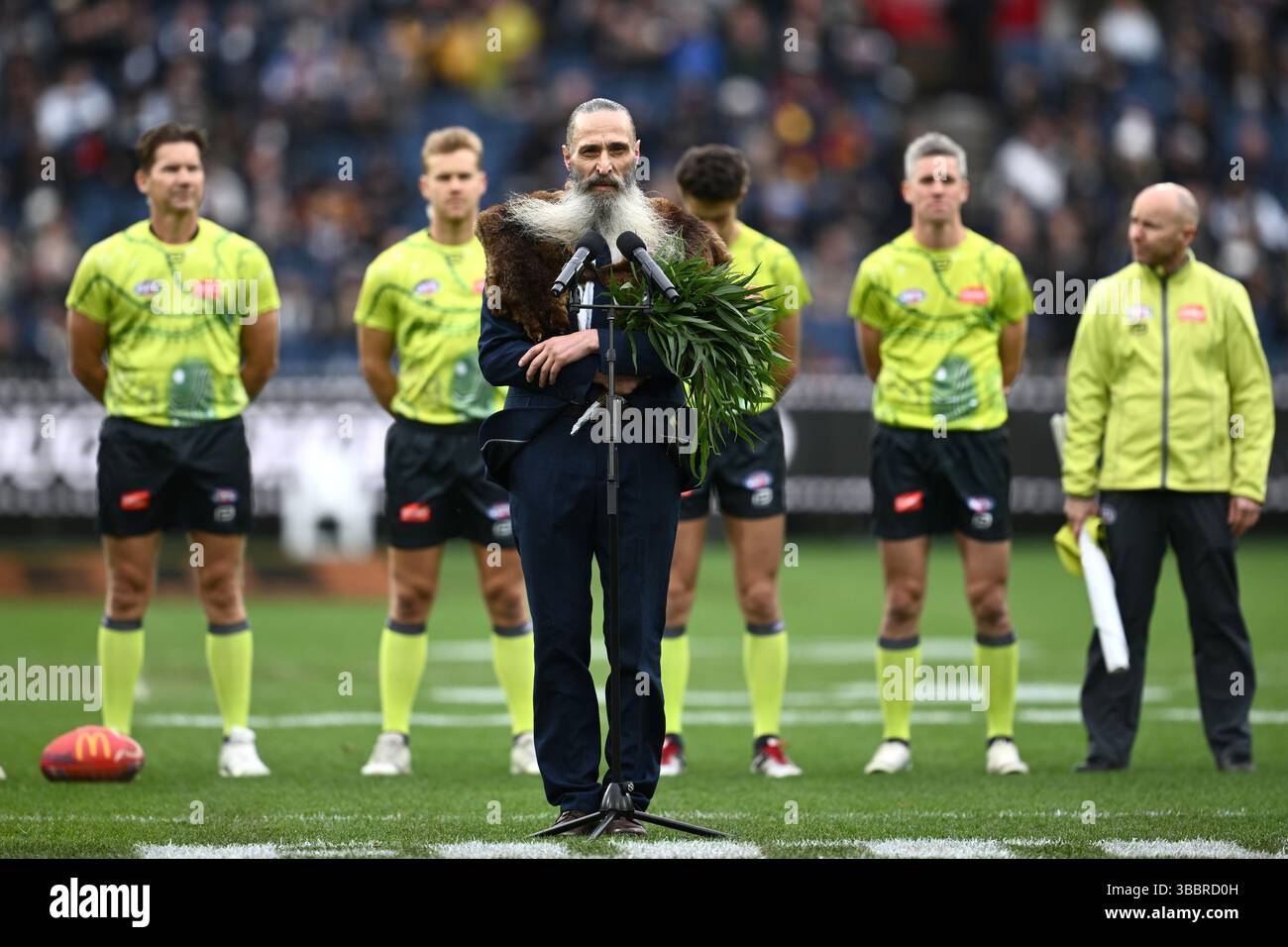 Melbourne, Australia. 17th May, 2025. Uncle Colin Hunter delivers a ...