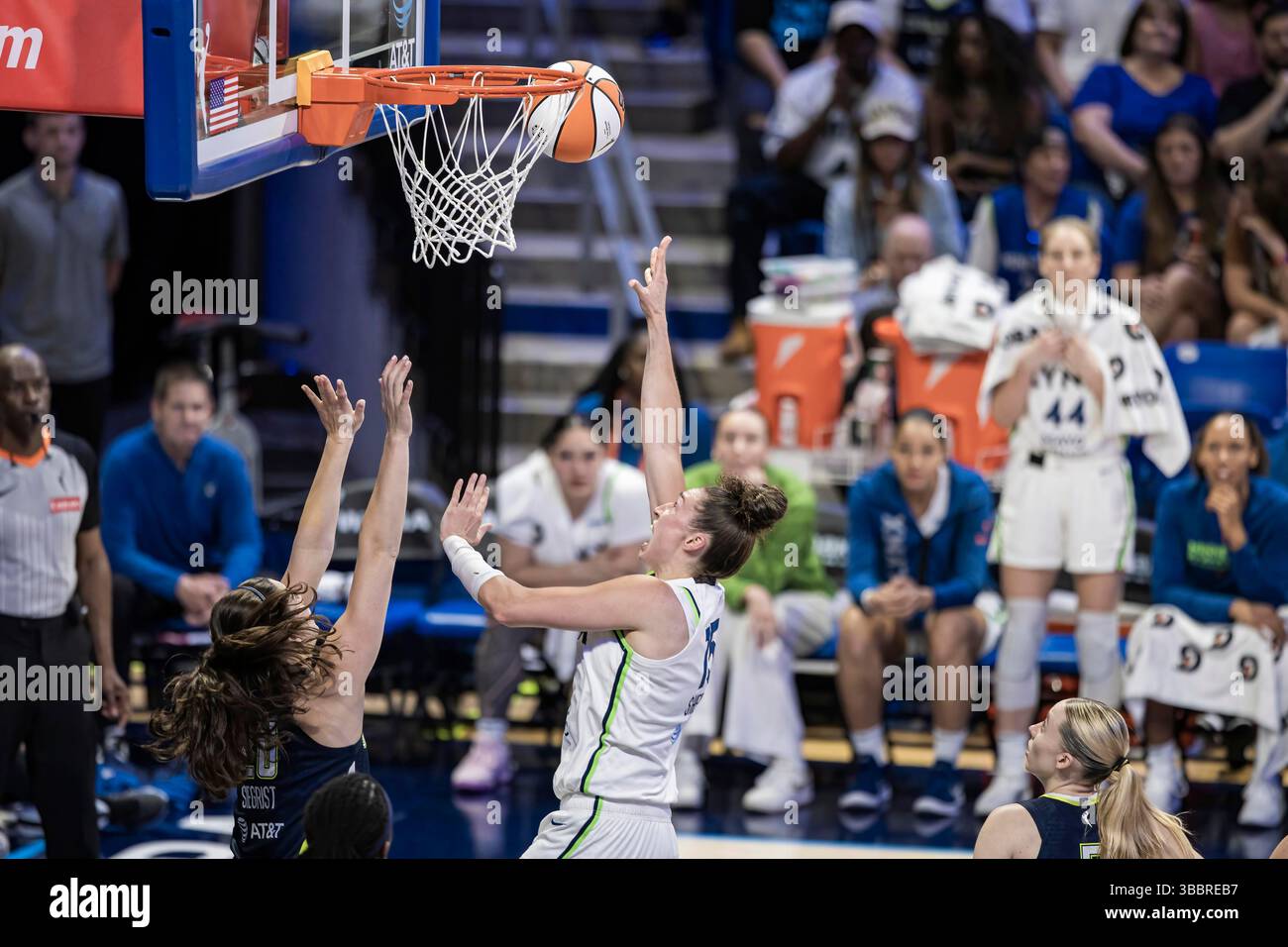 Arlington, Texas, USA. 16th May, 2025. Minnesota Lynx forward JESSICA ...