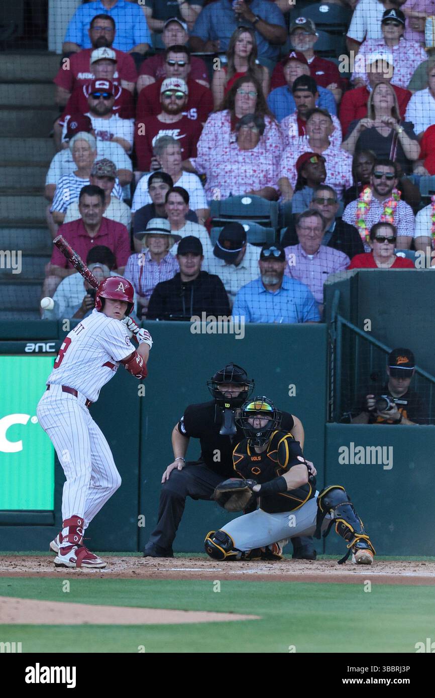 Fayetteville, USA. 16th May, 2025. May16, 2025: Reese Robinett (18) of ...