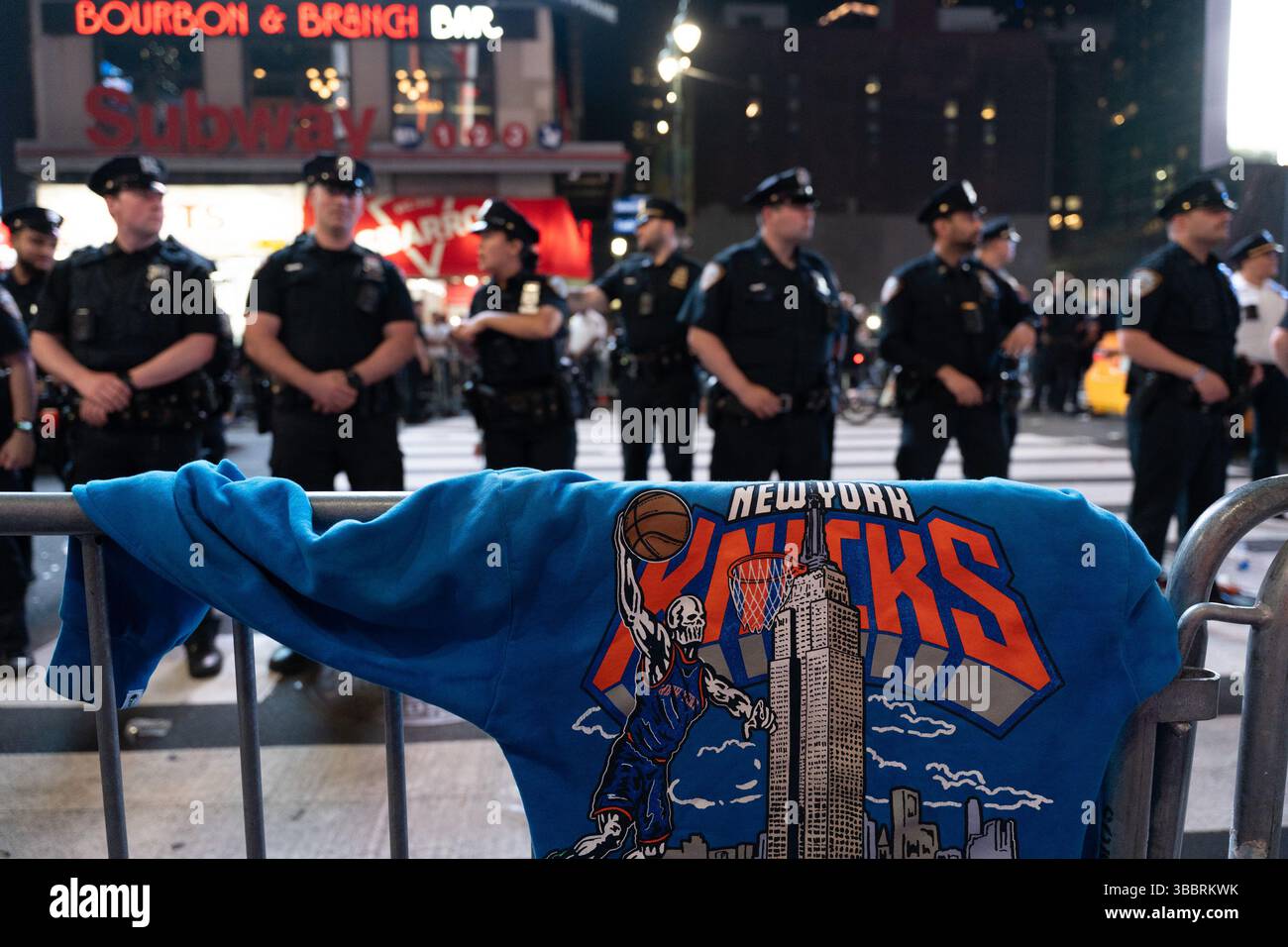 Knicks fans 2025 hi-res stock photography and images - Alamy