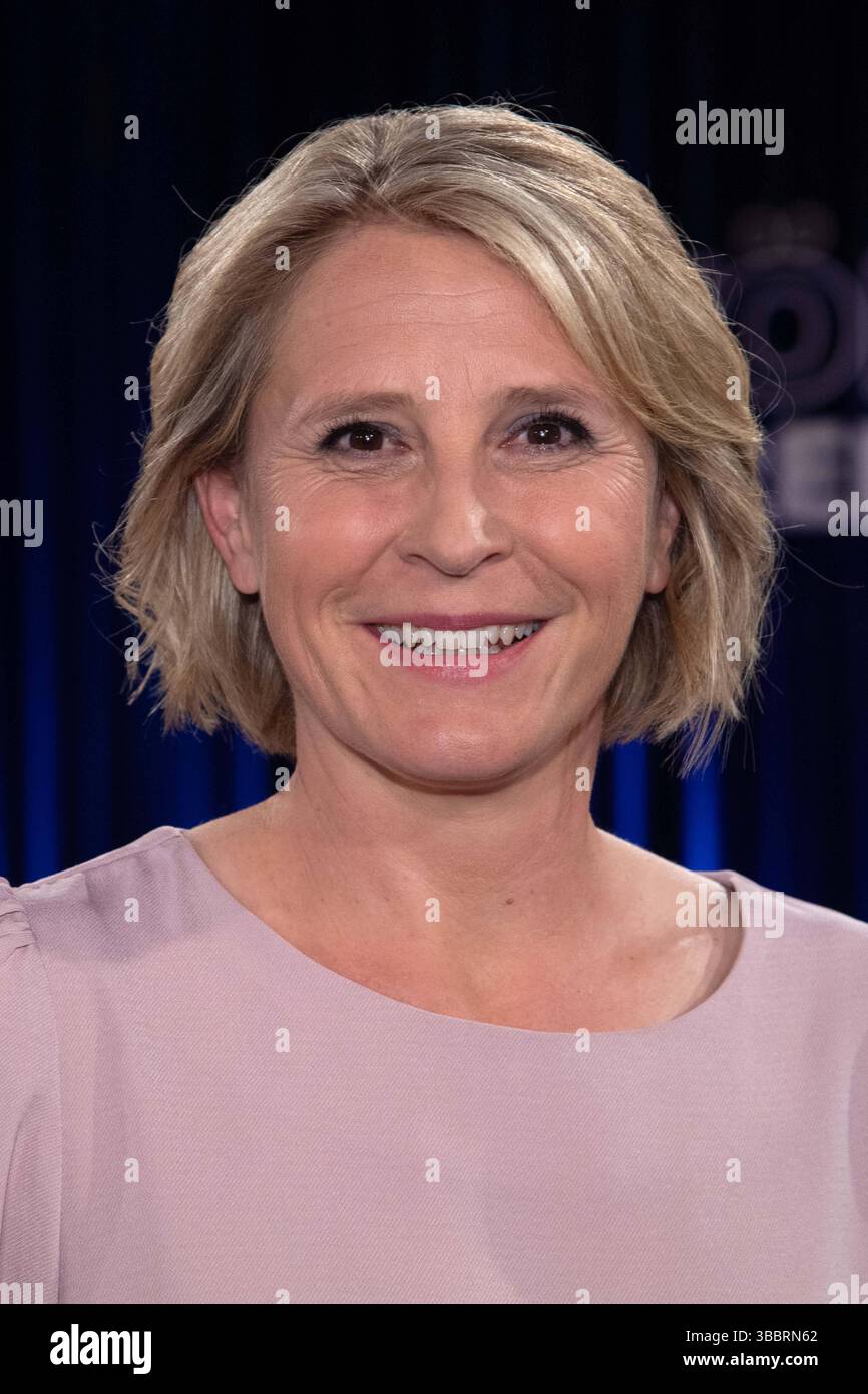 Susan LINK, Moderatorin, Portraet, Porträt, Portrait, Angeschnittenes ...